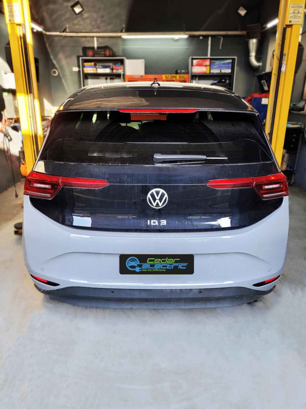 VW ID3 Pyrotechnic Fuse Replacement | Repairs | LKQ Electriq