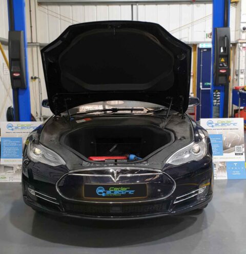 Tesla Model S BMB Repair | Diagnostics | LKQ Electriq